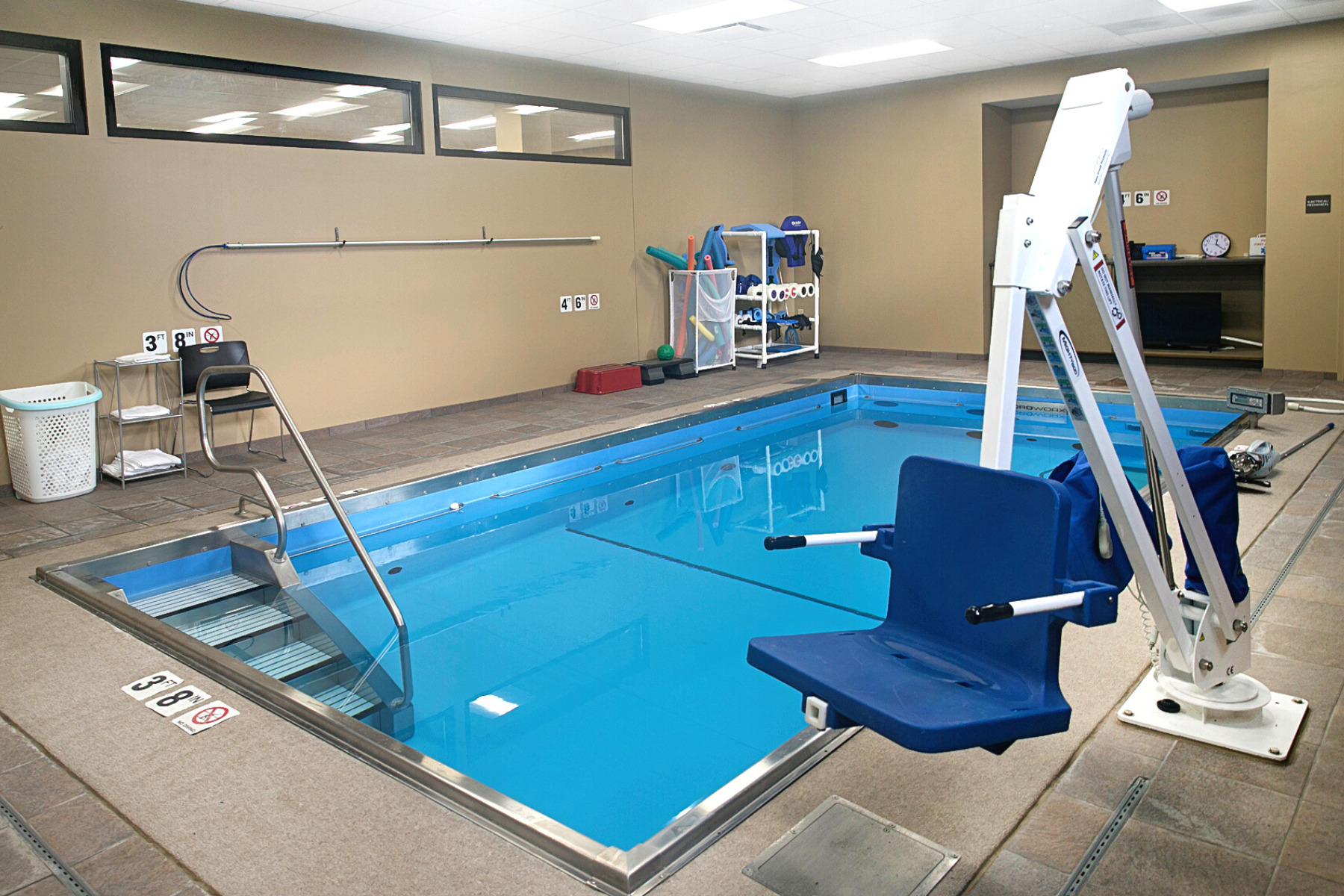 Water Therapy Pool | Quad Cities | ORA Orthopedics